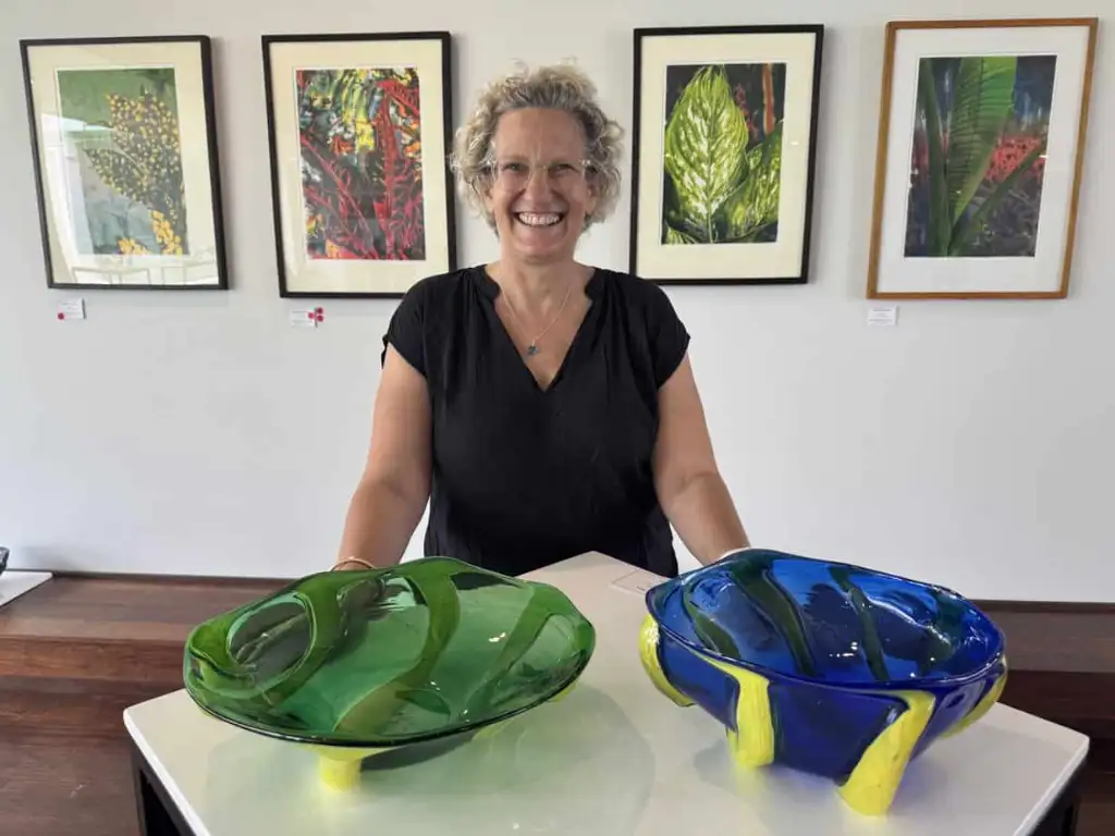 Recognizing the value of local creativity – Alice Hill - Hot Glass Fiji
